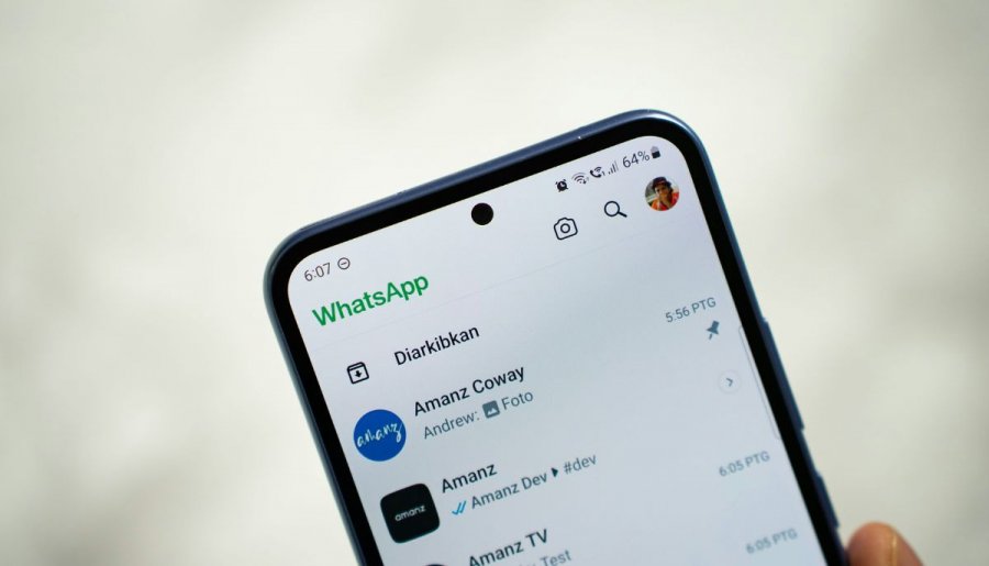 WhatsApp adds new status privacy check for who can see your updates