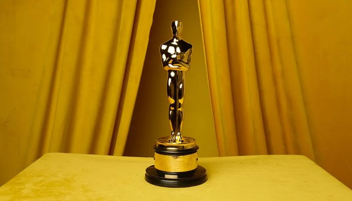 How is the Oscar trophy made?
