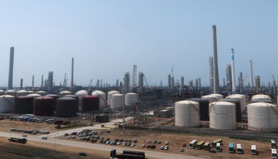 Trump sanctions China’s ‘teapot’ Hengli refinery over Iranian oil purchases