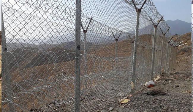 Pak-Afghan border fencing to check threat from across border