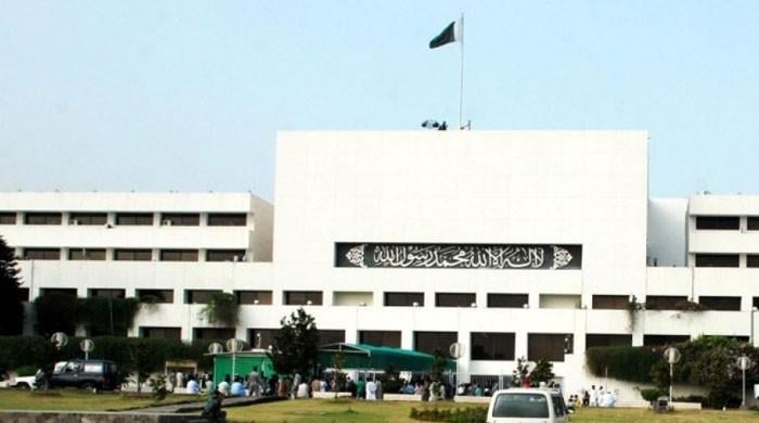 Govt takes away 600 cadre posts of most influential PAS