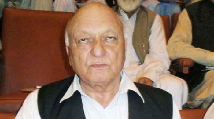 Latif Afridi elected SC Bar president