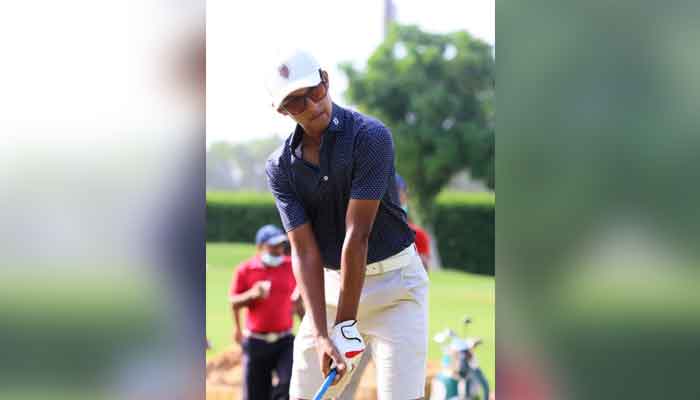 Record-breaking Omar Khalid wins national golf crown