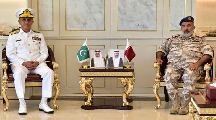 Naval chief visits Qatari naval facilities