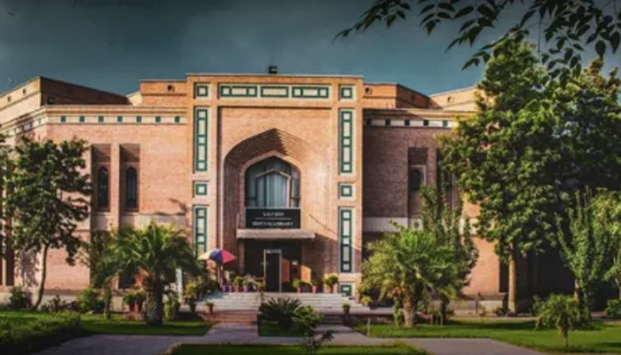 IIU to bring more foreign teachers to campus