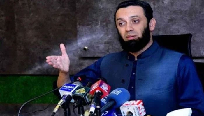 PMLN leader held, Tarar booked for ‘threats’ to Imran