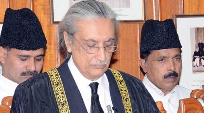 Ex-CJP Khawaja says his plea not for Imran