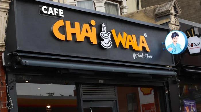 Pakistan’s international sensation Chaiwala Arshad Khan opens outlet in ...