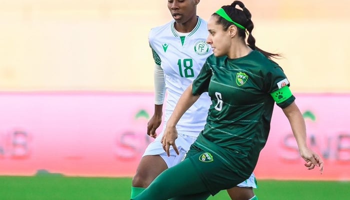 Maria Khan becomes first Pakistani to be signed by Saudi football club