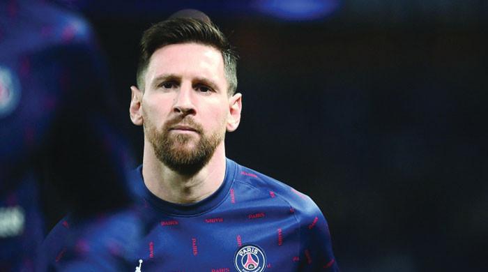 Messi double helps Argentina stay perfect as Brazil slump