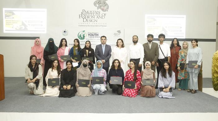 Laptop distribution ceremony