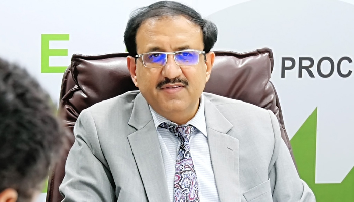 SSWMB conducts cleanliness drive on main roads