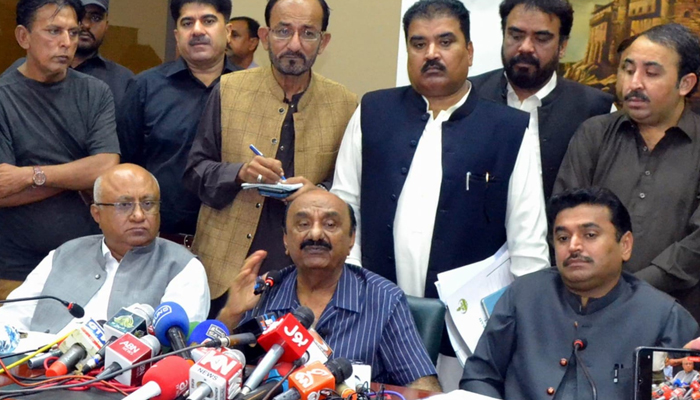 Jumani hands over relief consignment for people in Gaza