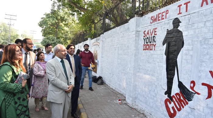 ‘Art good source of creating awareness against corruption’