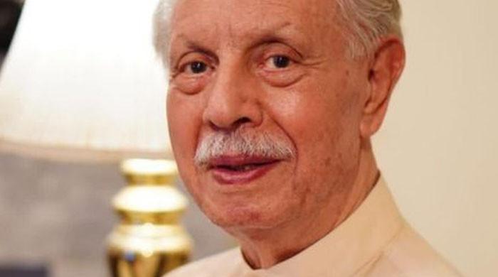 Gohar Ayub Khan passes away