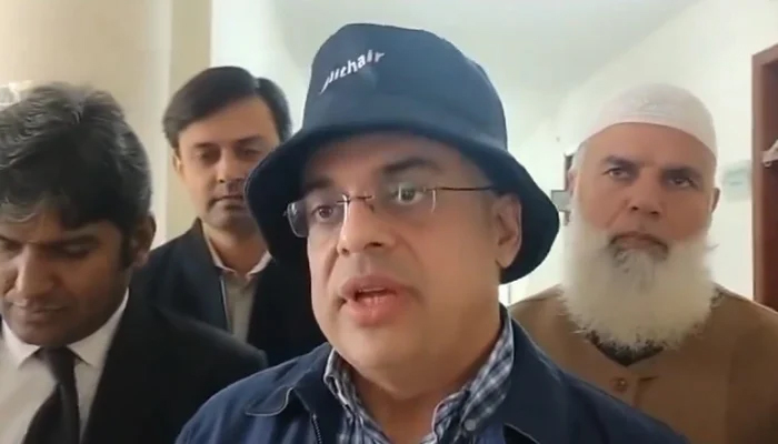 ECP issues ‘final warning’ to Ahad Cheema