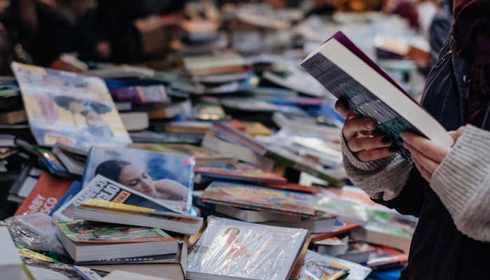 USB takes steps to increase books sale