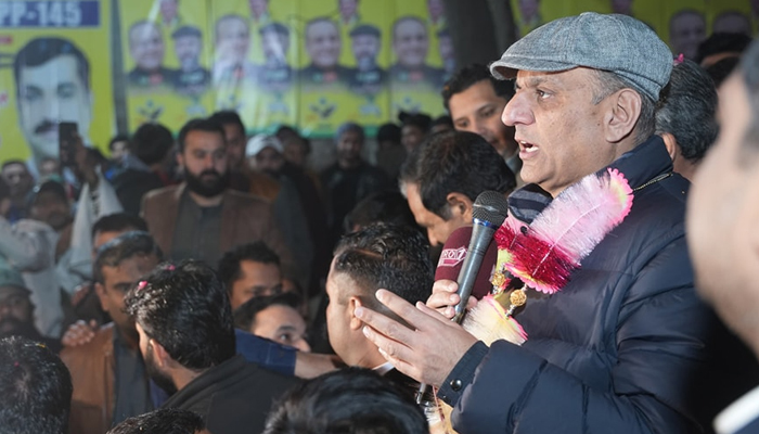 Aleem Khan starts election campaign