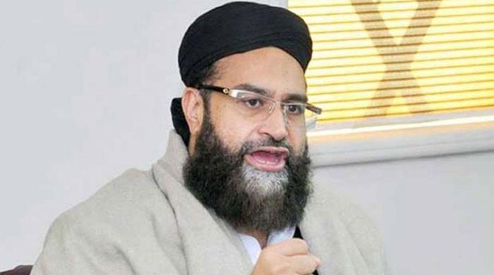 Ashrafi for spreading true message of Islam