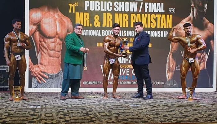 Traffic official wins gold medal