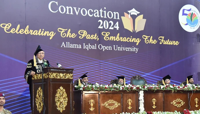 AIOU Convocation: Education can help change country’s fate: President Alvi