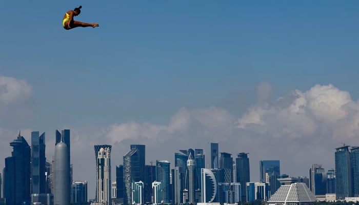 Doha high divers dream of Olympic stage