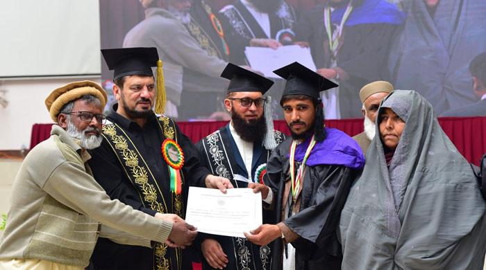 UET convocation: 480 degrees conferred upon graduating students