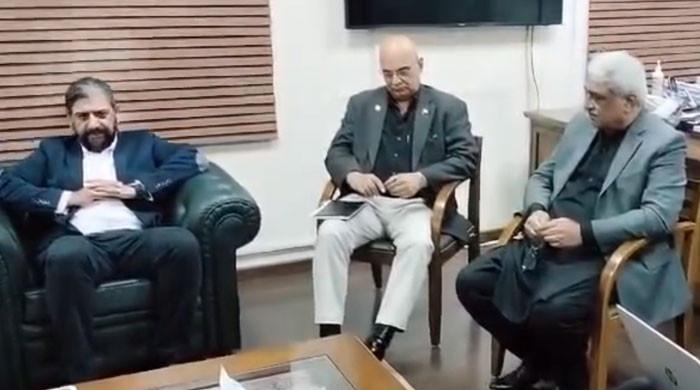 Universal health insurance needs to be improved