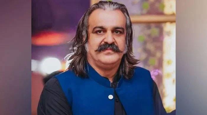 KP CM wants plan of action to get rights from Centre