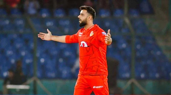 Captain, chief selector want Imad to come back