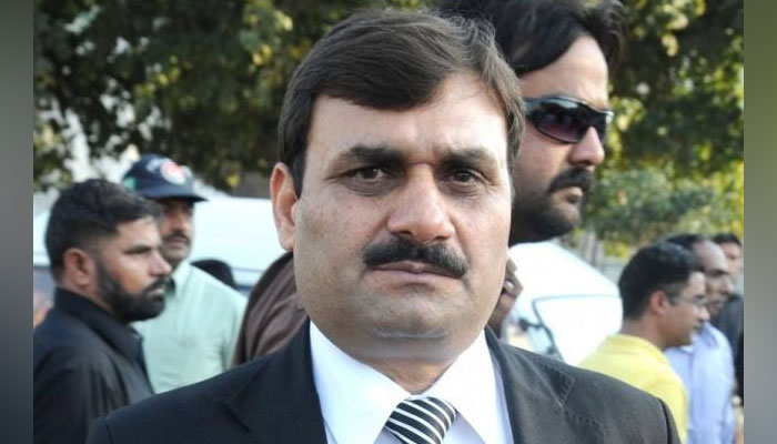 Basra denies formation of forward bloc in PTI