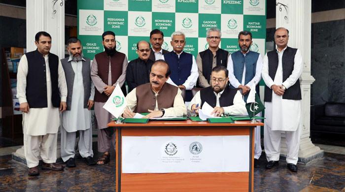 KPEZDMC and PCSIR join hands for green initiative