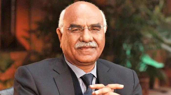 Entrepreneurs backbone of stable economy: Dr Saqib