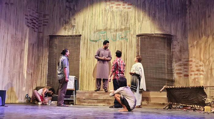 Ajoka’s play ‘Bulha’ captivates audience