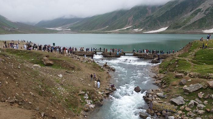 Visitors allowed to travel to Naran tourist resort