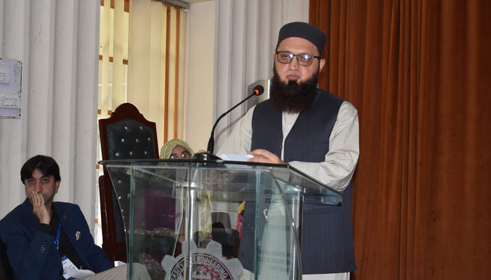 Seminar at UET: Experts for adopting artificial intelligence to enrich ...