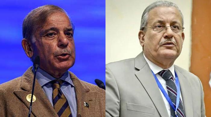 Rabbani asks PM to review NEC notification