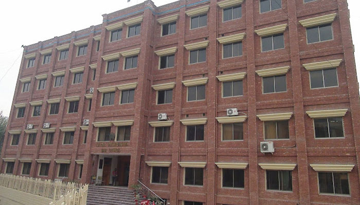 Four KP Bar Council members oppose ad hoc judges appointment