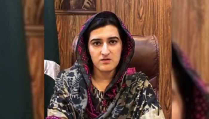 DI Khan gets woman DC