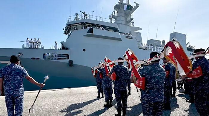 PNS Yarmook visits Bahrain to strengthen maritime ties