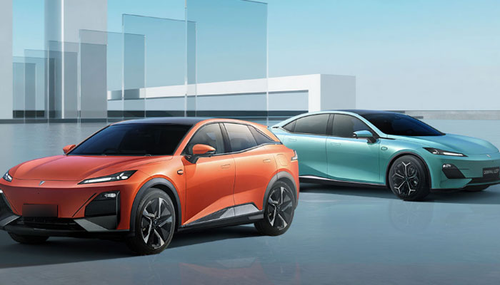 Master Changan Motors unveils two EV models