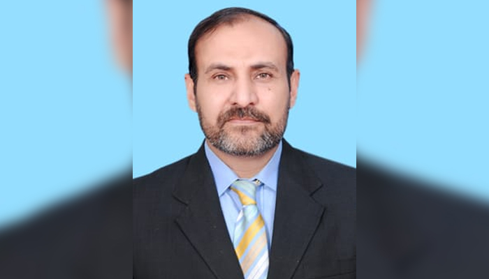 Attiq gets charge of PNAC DG