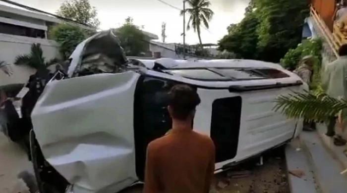 New footage shows female driver trying to flee earlier accident scene ...