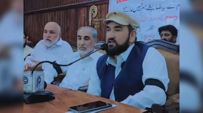 Decision to close Pak-PWD opposed