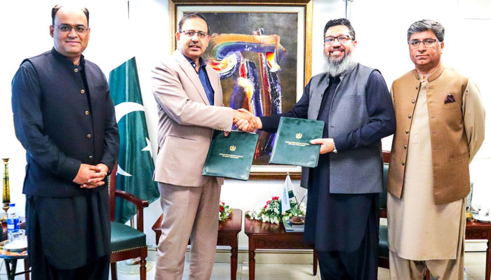 PIA partners with Funadiq to boost Saudi tourism