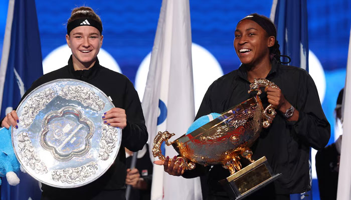 Ruthless Gauff beats Muchova in straight sets to win China Open