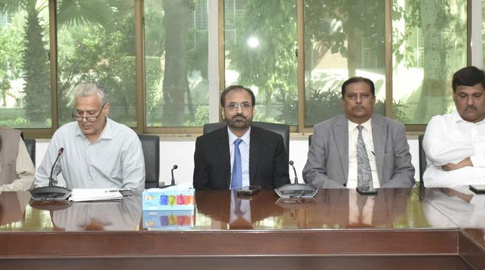 UET VC vows to resolve int’l students’ issues