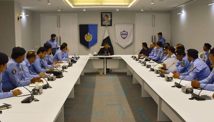 Police officers warned of liability amid rising crime concerns