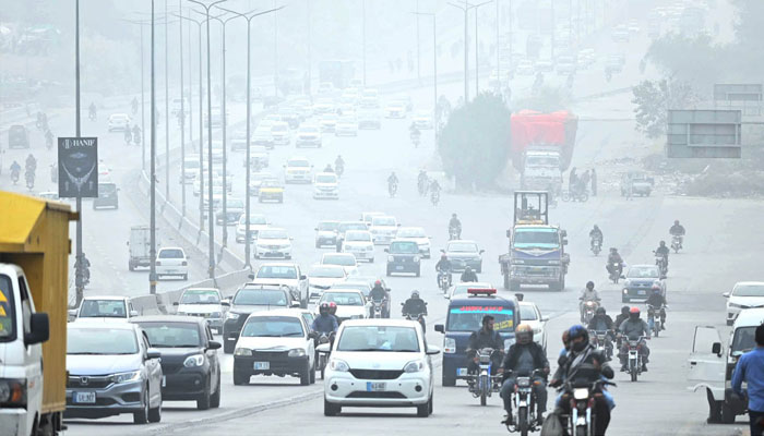 Smog to persist through Nov, Dec