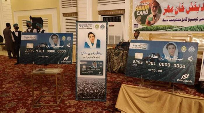 Sindh distributes 42,000 Benazir Hari Cards